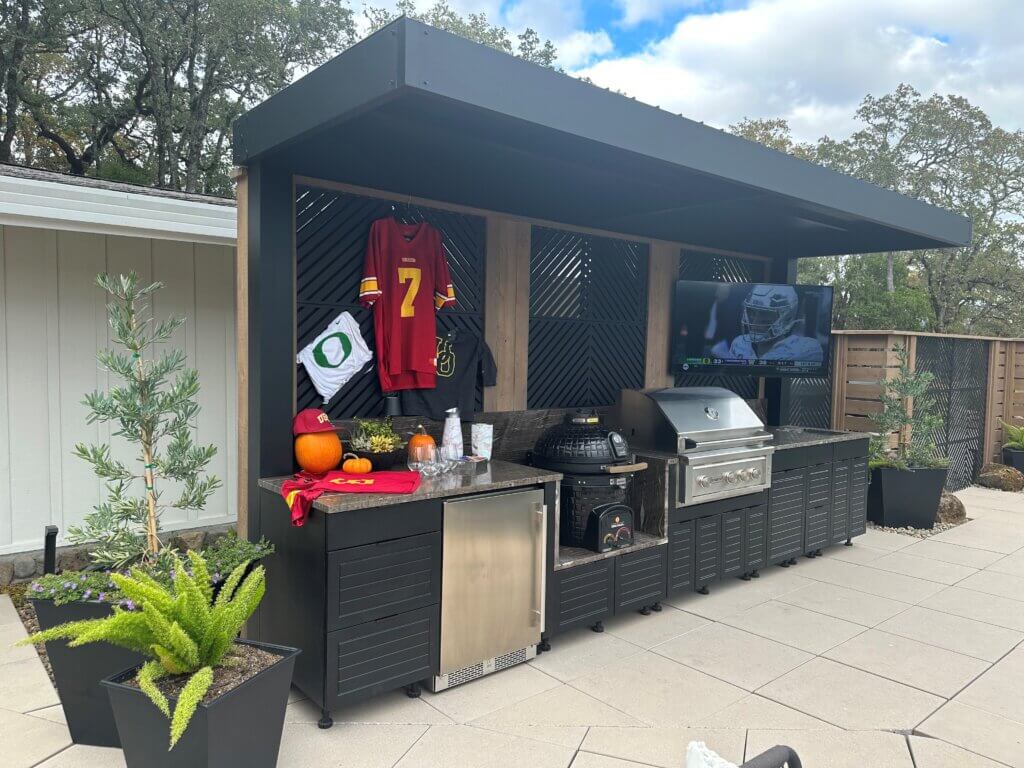 Sell Werever Outdoor Cabinets to your Customers
